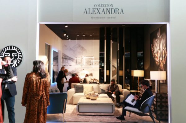 A Look at Some of The Best Luxury Living Room Brands Right Now